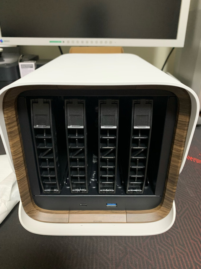 极空间Z4S 8G版NAS存储怎么样 _什么值得买