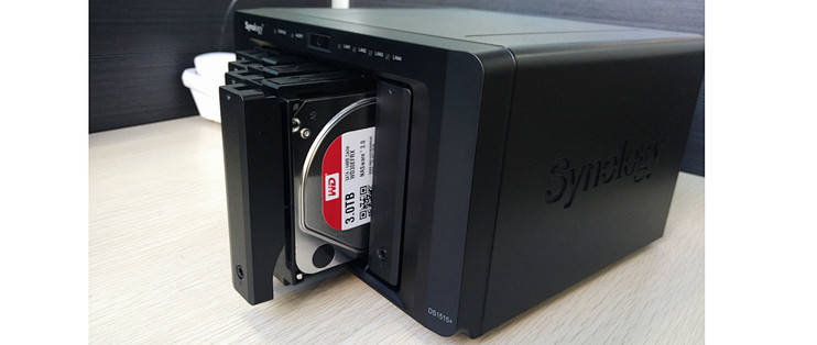 #原创新人#Synology 群晖DS1515+ 开箱及初体验_硬盘_什么值得买