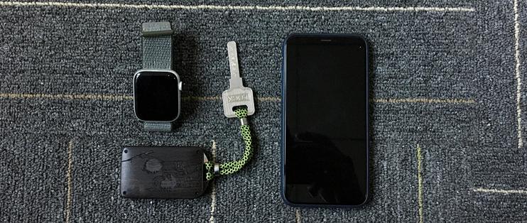 大妈首晒，追求极简的EDC_iPhone_什么值得买