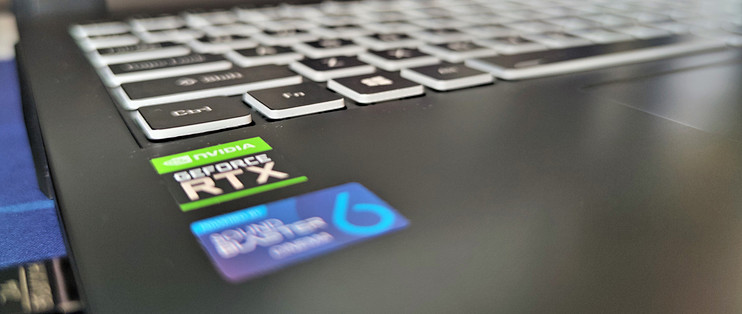 巅峰玩家D15 一周使用体验_游戏本_什么值得买