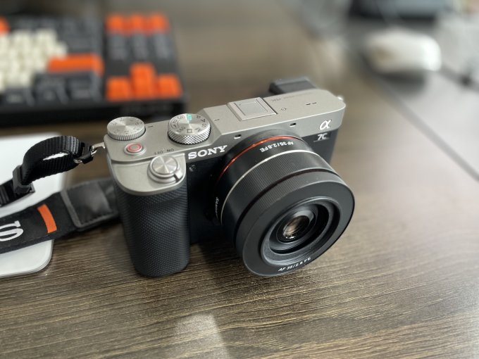 森养光学无反镜头怎么样 Sony a7c的新宠，三阳24F1.8开箱_什么值得买