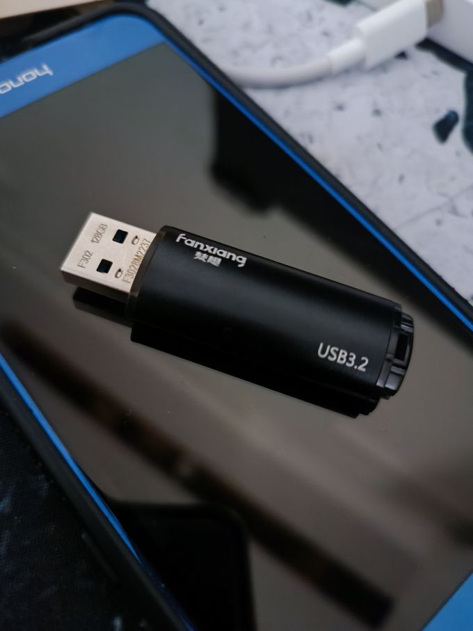 梵想U盘怎么样 35块的梵想F302到底啥效果？小测一下_什么值得买
