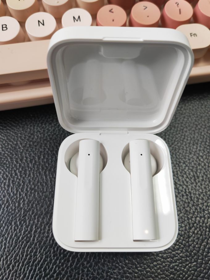 小米Air 2 SE蓝牙耳机怎么样 百元档性价比最高的半入耳式耳机小米air2se_什么值得买