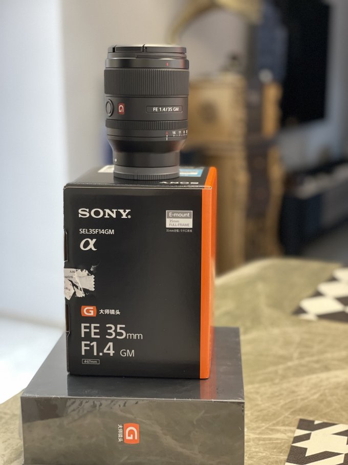 索尼SEL35F14GM镜头怎么样 一镜走天下挂机头sony 35 1.4GM到手_什么值得买