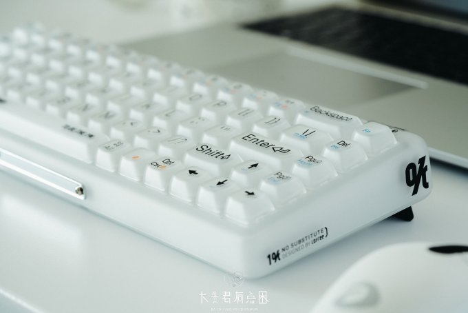 洛斐OE907键盘怎么样 花在开、风在吹、雾弥漫，洛斐1%迷雾很好看_什么值得买