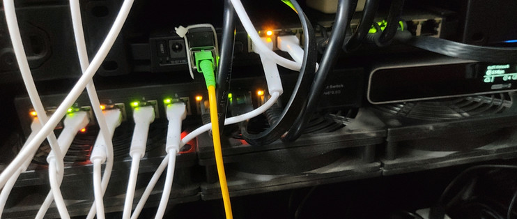 RB5009最新测试版固件支持猫棒协商在2.5g_其他数码配件_什么值得买