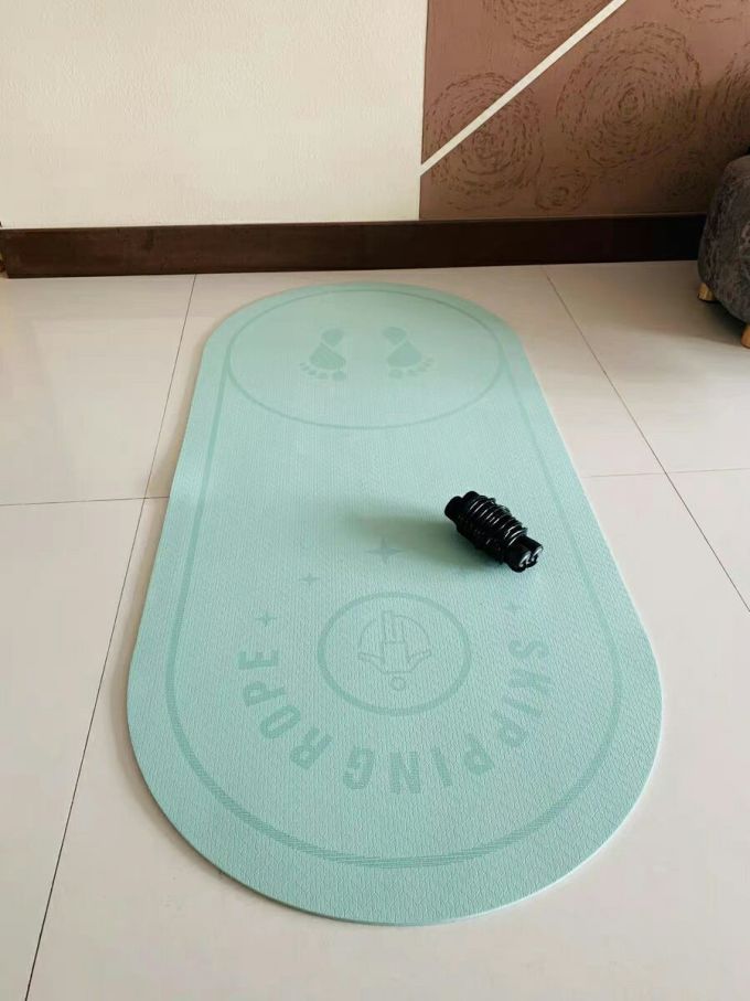 跳绳垫可以减轻震动，不会吵到邻居喔_什么值得买