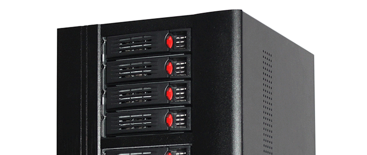 我的 篇一：8 盘位 NAS 硬件如何选择_NAS存储_什么值得买