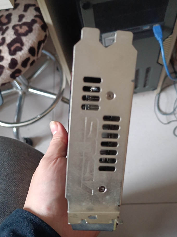 华硕显卡怎么样 入纯矿华硕P106-100。_什么值得买