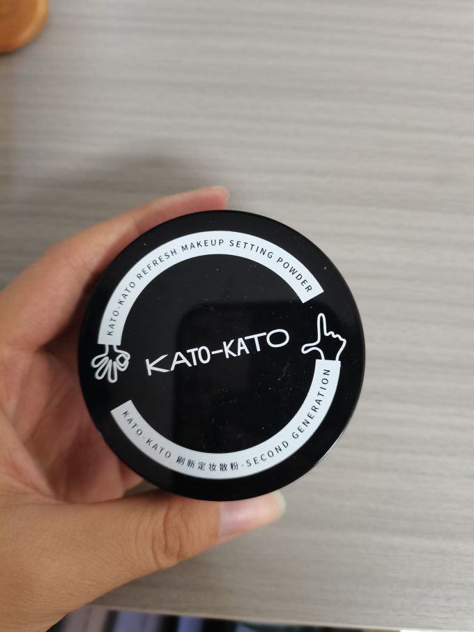 KATO-KATO散粉蜜粉怎么样好用吗 学生党必备平价散粉_什么值得买