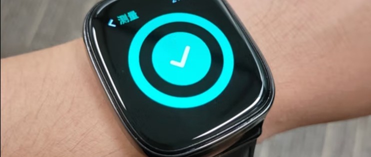 因为我自己的经济来源不稳定,所以考虑了很久才选择购买这个手表,这个手表整体上很不错值得购买,现在我说我的一些感受 智能手表 什么值得买