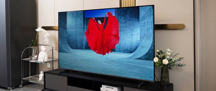 《到站秀》海信ULED电视75E5K体验评测：越级高端音画享受_液晶电视_什么值得买