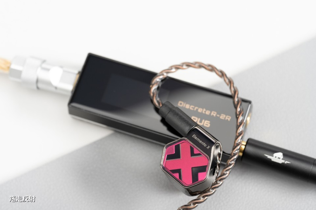 人声音质把你毒的不要不要的，艾耳乐声学elemento X HiFi耳机评测_耳机_什么值得买