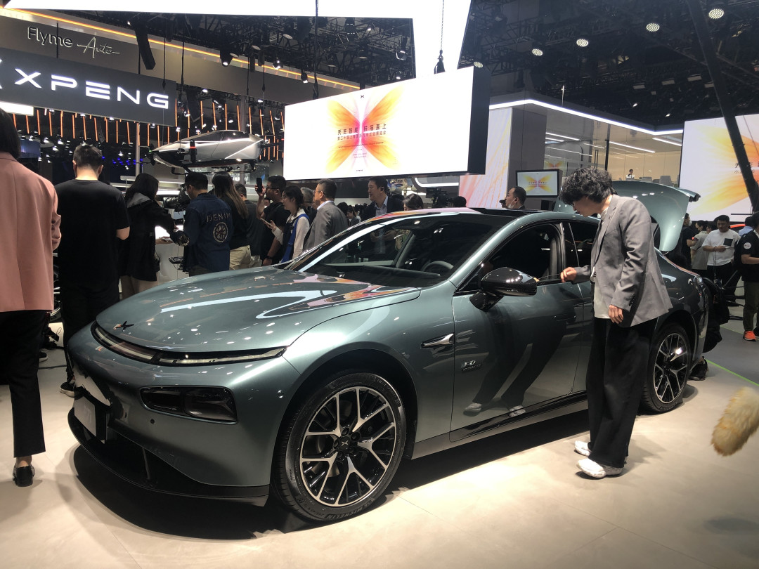 2023上海车展｜小鹏P7i亮相，自动辅助驾驶硬件向G9看齐_轿车_什么值得买