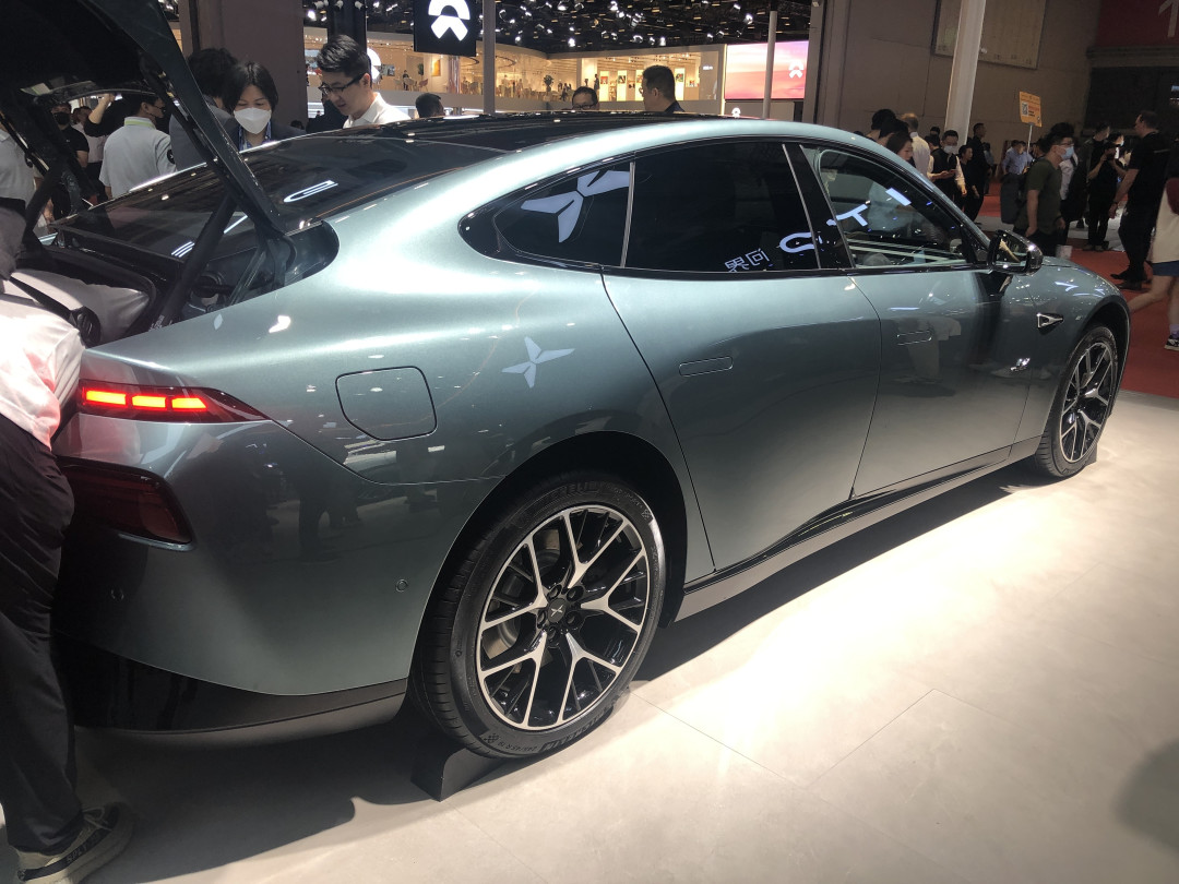 2023上海车展｜小鹏P7i亮相，自动辅助驾驶硬件向G9看齐_轿车_什么值得买