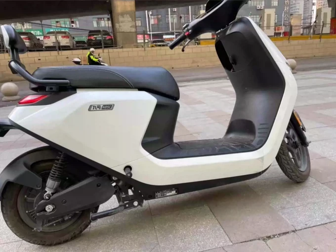 九号电动车怎么样 九号电动摩托车n85c_什么值得买