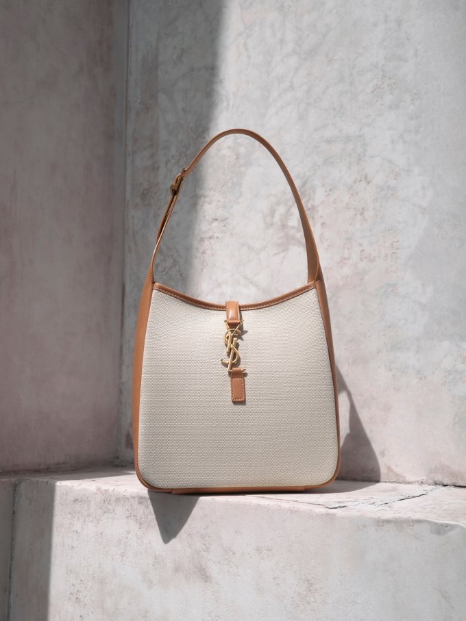 圣罗兰女士手提包怎么样 每日种草 | YSL Le 5À7 Soft Hobo手袋_什么值得买