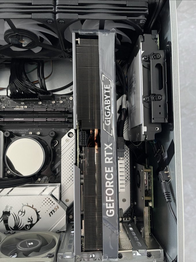 技嘉GeForce RTX 4070Ti 12GB EAGLE显卡怎么样 最短的RTX 4070Ti显卡_什么值得买