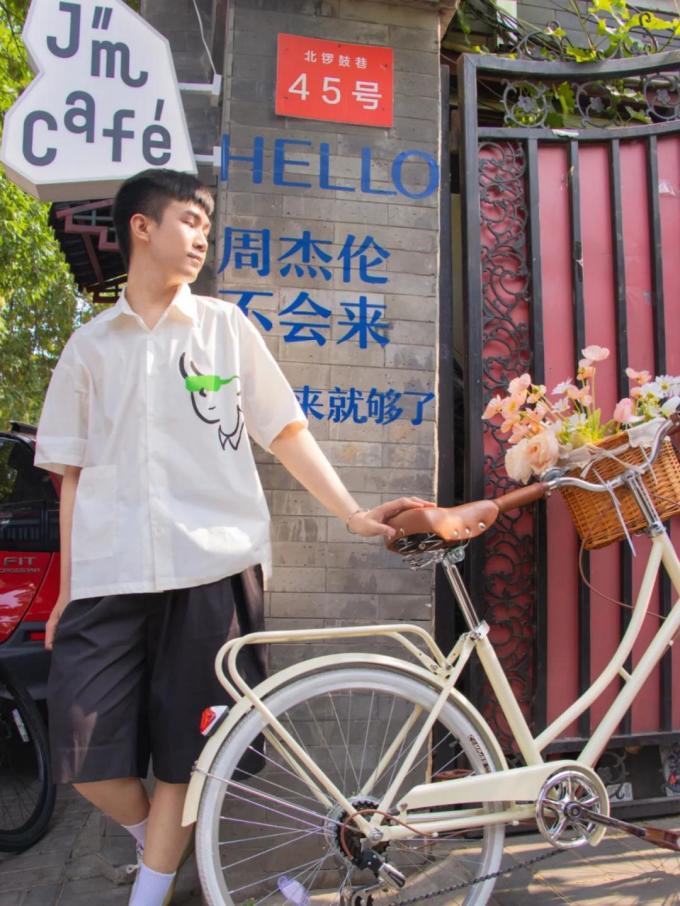 终于打卡北锣鼓巷超🔥JM cafe咖啡店_什么值得买