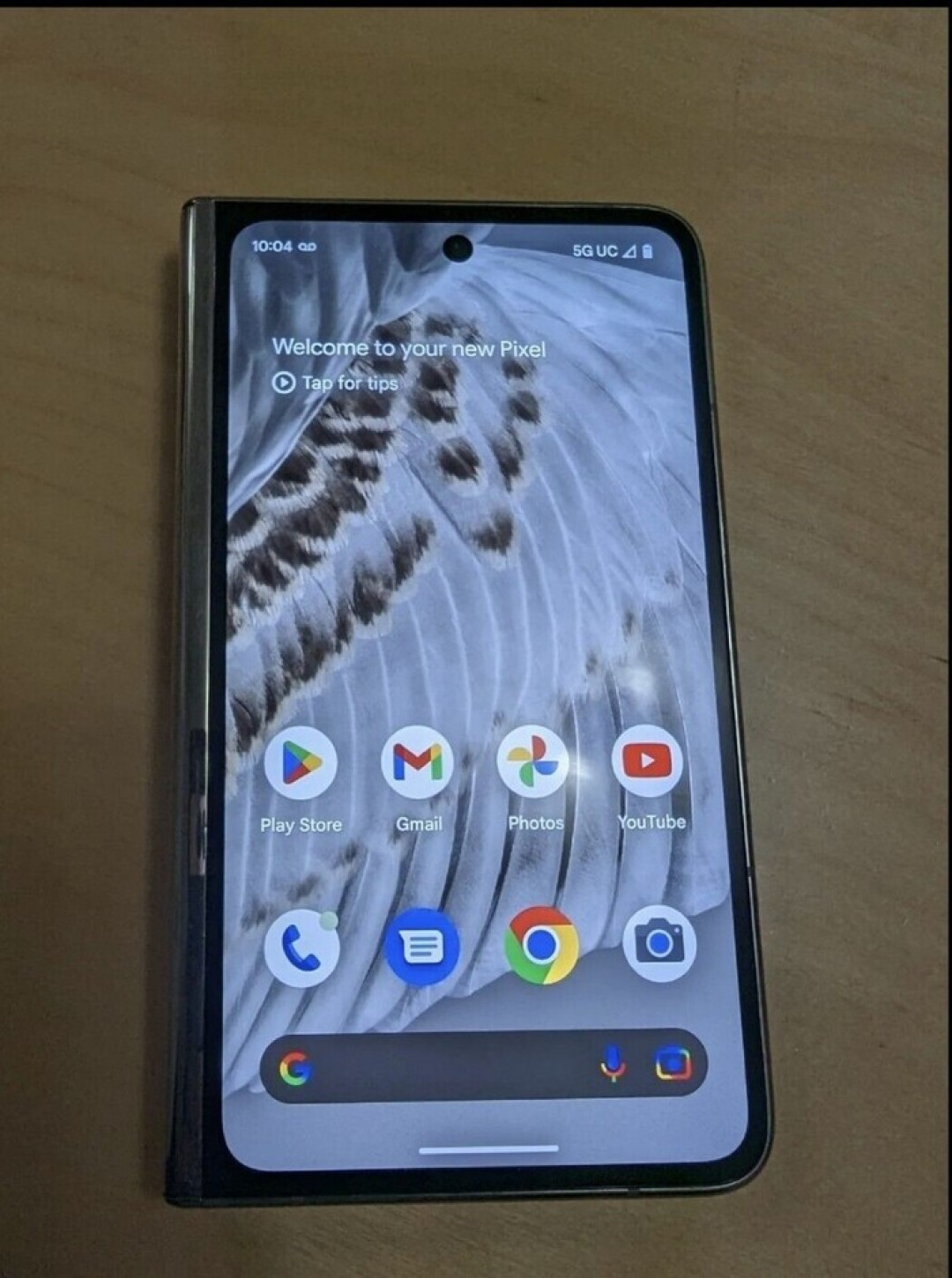 网传谷歌 Pixel Fold 折叠屏手机真机，轻薄圆润、内屏方正、但边框略宽_手机_什么值得买