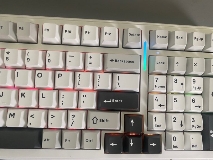 狼蛛F99键盘怎么样 279爆杀！狼蛛f99 FR4双面成金版到货_什么值得买