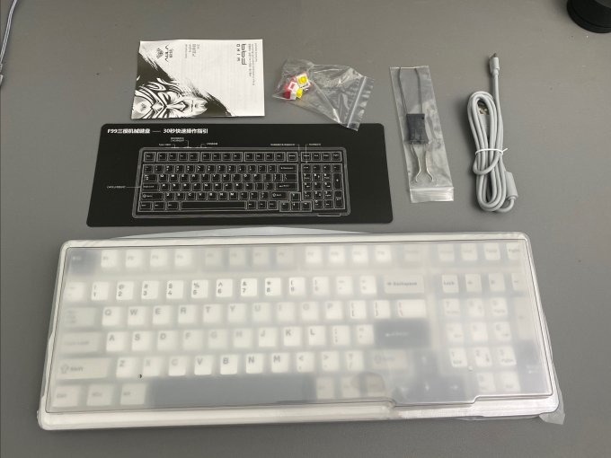 狼蛛F99键盘怎么样 279爆杀！狼蛛f99 FR4双面成金版到货_什么值得买