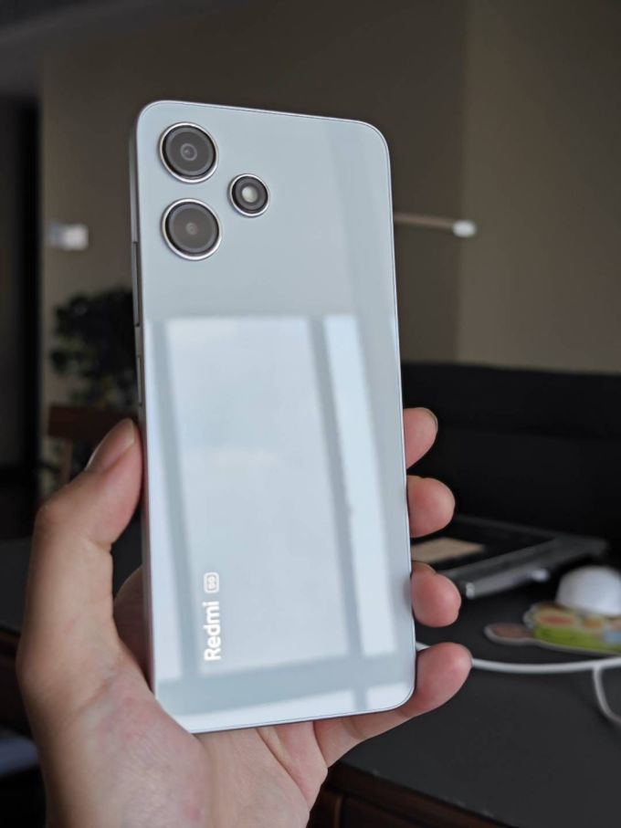 redmi 12 5G 开箱测评 49年入国军？还是性价比？_什么值得买