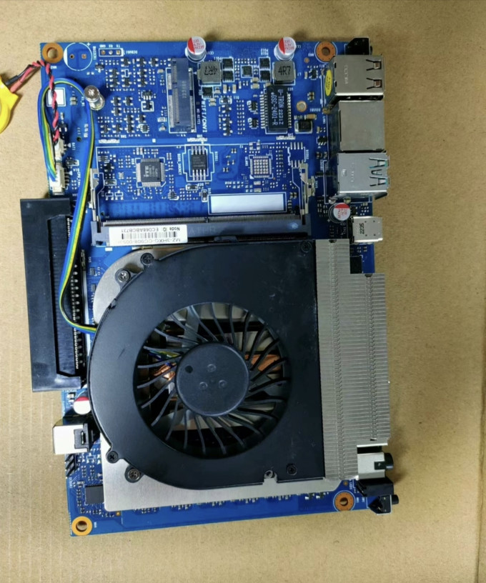 6核8线程！750元想入手1215U紧凑型主板_什么值得买