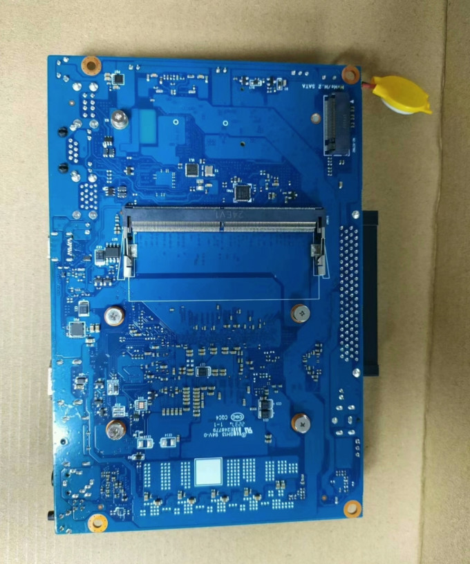 6核8线程！750元想入手1215U紧凑型主板_什么值得买