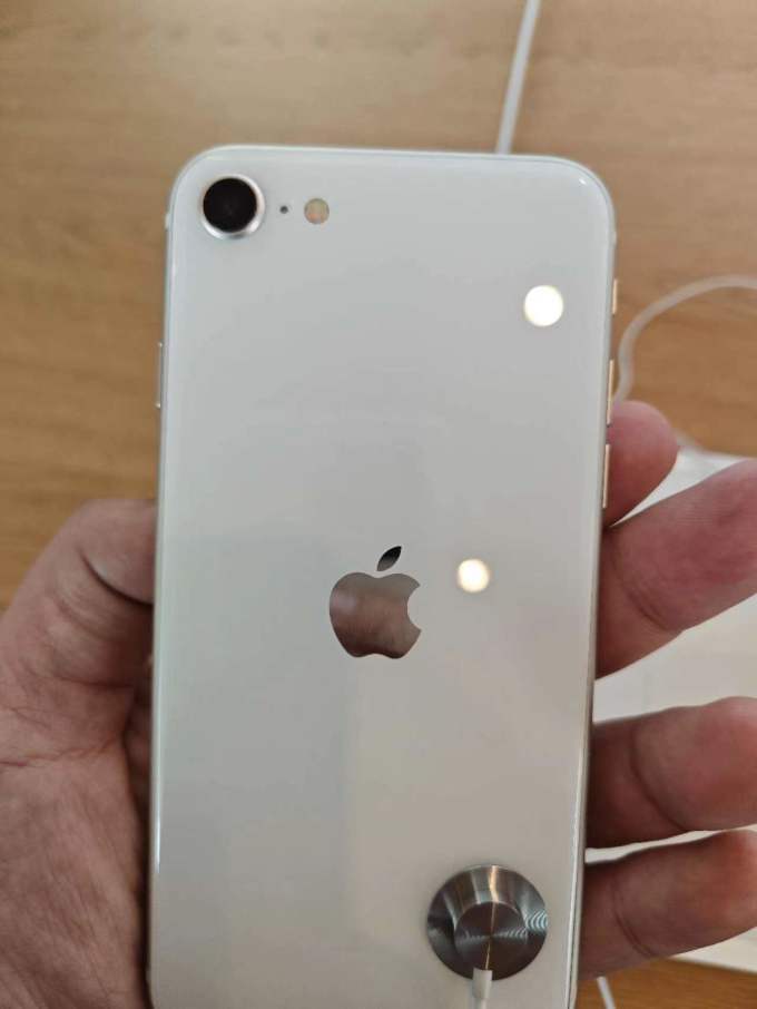 苹果iPhone SE 三代iPhone怎么样 Apple iPhone SE3，手感无敌！_什么值得买