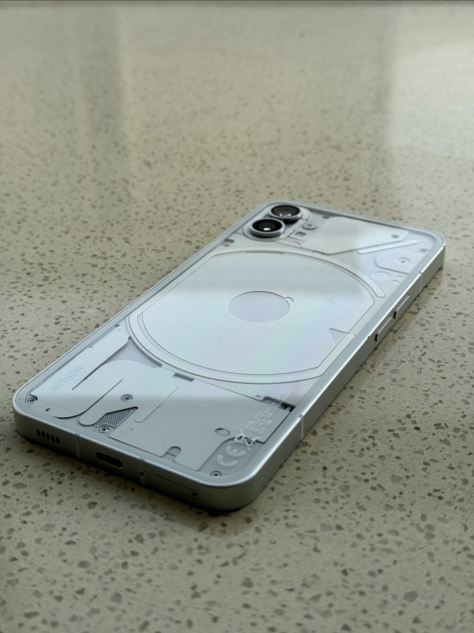 安卓版iPhone，nothing phone (1）_什么值得买