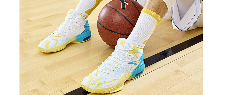 冬天也能热血沸腾！安踏KT3Team篮球鞋让你成为球场焦点_篮球鞋_什么值得买