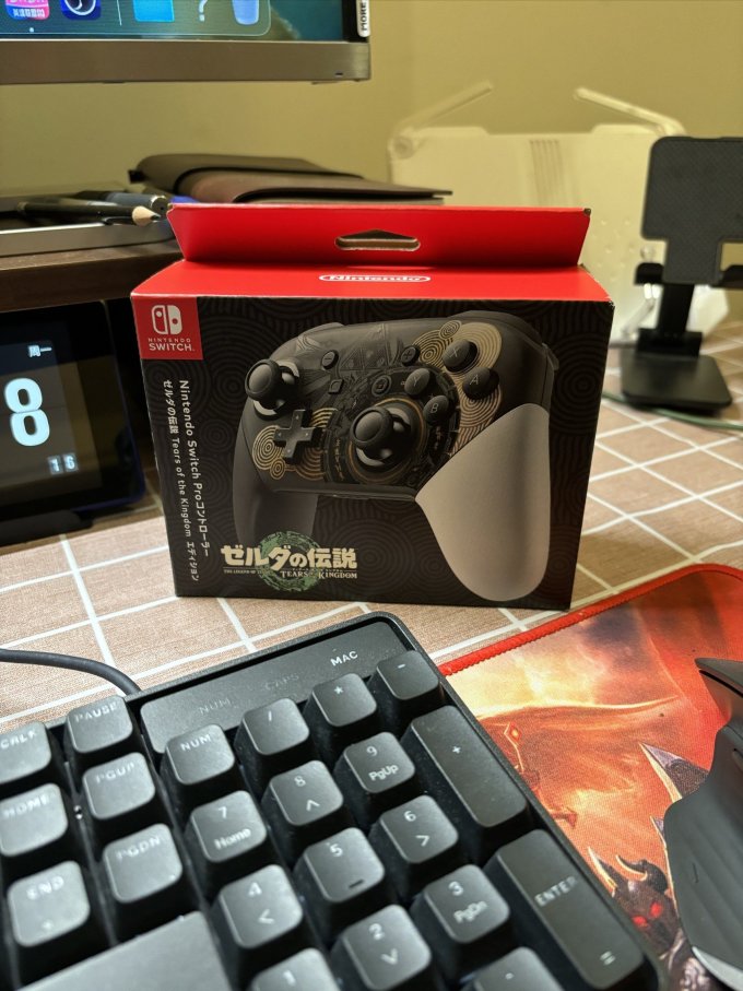 任天堂游戏手柄怎么样 不会假的吧，王国之泪版switch pro手柄只要315你敢信？_什么值得买