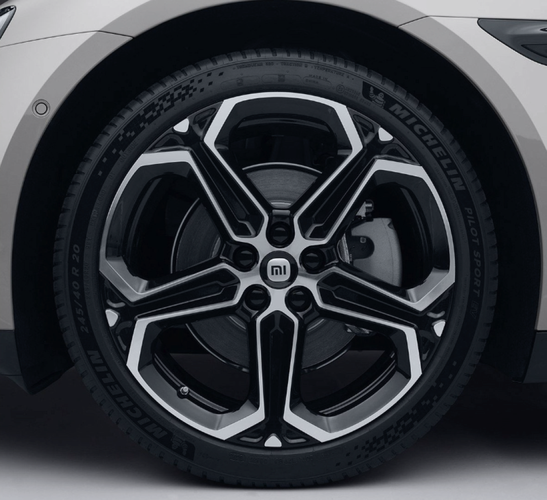 小米SU7最新申报图曝光，对槽点进行修改_中大型车_什么值得买