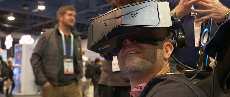 探索视觉的极限：Crystal 8K VR 为你带来沉浸式体验_创意玩具_什么值得买