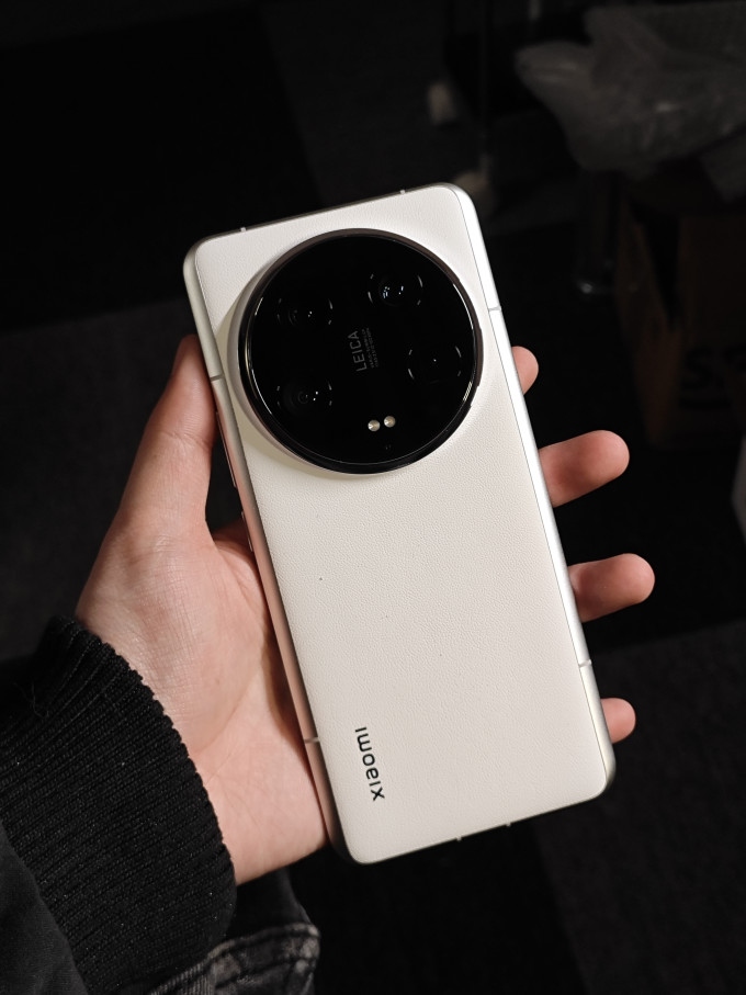 小米保护壳怎么样 讲真，14ultra手机壳还得是官方科纳皮_什么值得买