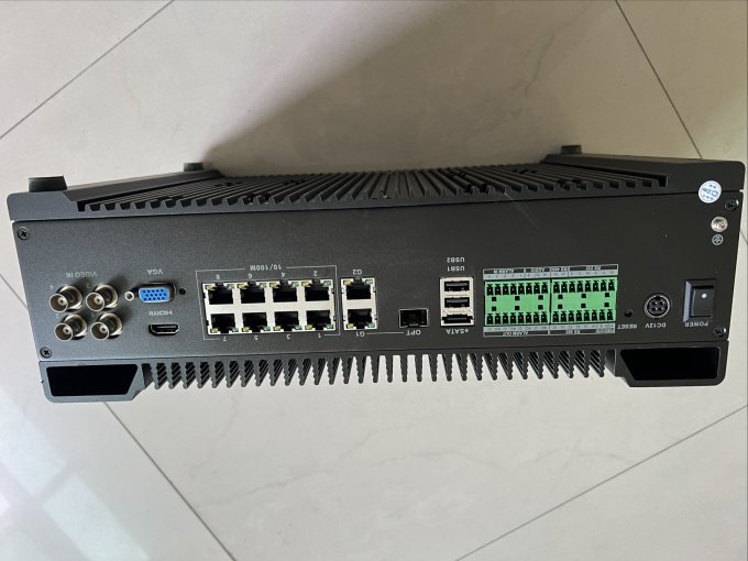 大华台式机怎么样 废品站淘了一台大华智能管理设备主机，这个要是能刷机当软路由那就无敌了！_什么值得买