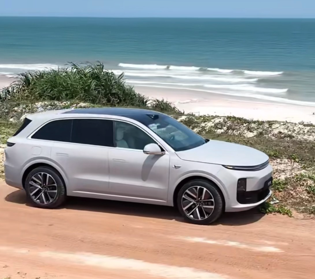 理想L6实车曝光，聚焦25-30万元_新能源车_什么值得买