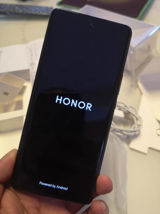 荣耀X50GT与红米Turbo3谁才是手机界的白月光？_什么值得买