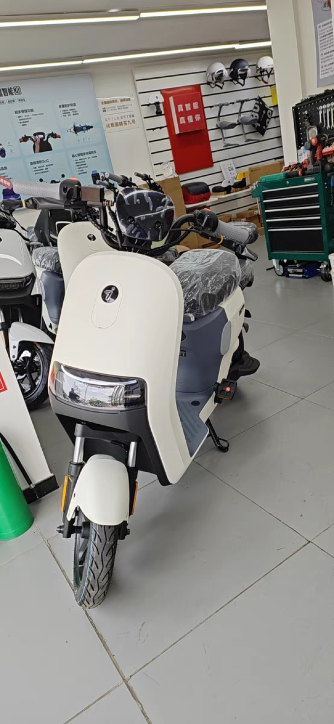 九号电动车整车怎么样 九号电动A2z 90男女小型新国标锂电智能电动车长续航：时尚出行，从此开始🚴‍♂️💥_什么值得买