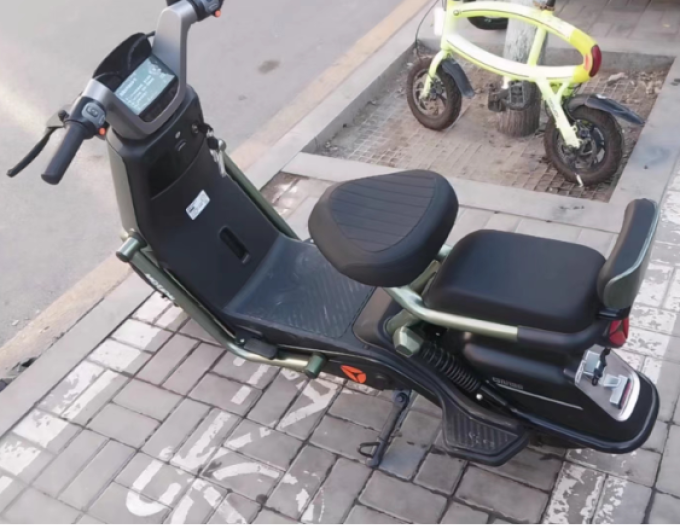 雅迪电动车整车怎么样 雅迪冠能6代B60，骑出你的风采！_什么值得买