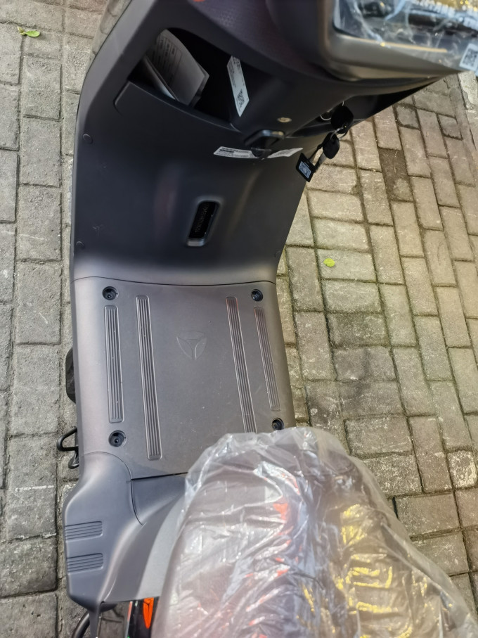 雅迪电动车整车怎么样 雅迪冠能E10lite，智能长续航，快乐探索、自由出行_什么值得买