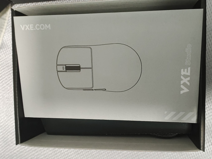 VXER1 SE 长续航鼠标怎么样 VXE蜻蜓R1 SE无线双模鼠标：轻盈精准，畅享电竞之旅_什么值得买