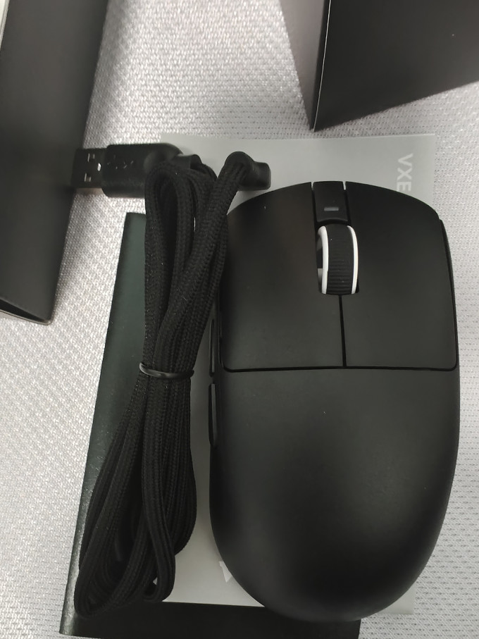 VXER1 SE 长续航鼠标怎么样 VXE蜻蜓R1 SE无线双模鼠标：轻盈精准，畅享电竞之旅_什么值得买