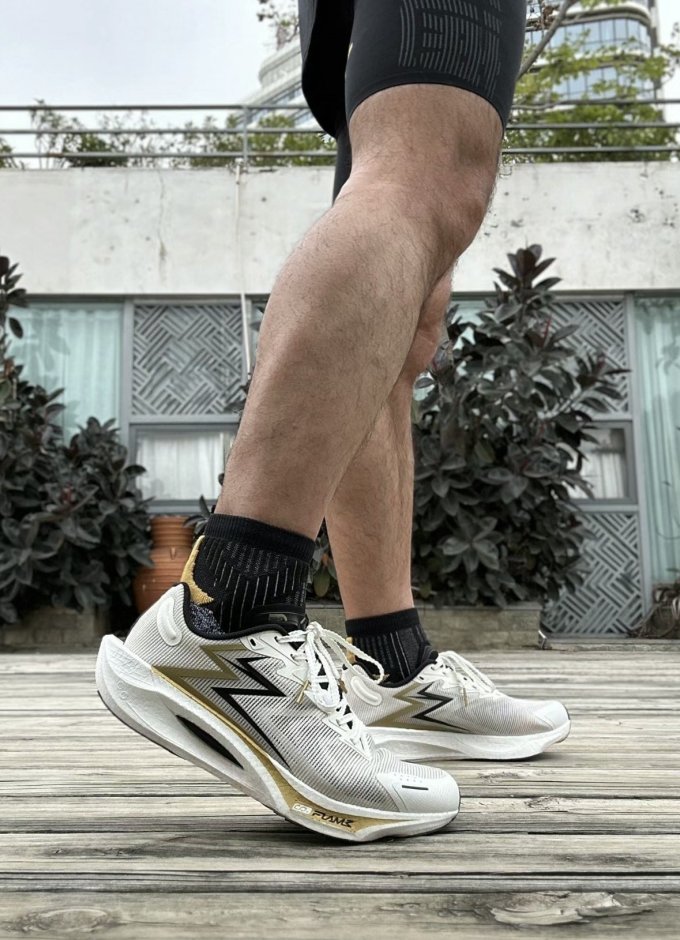 361°跑鞋怎么样 穿什么跑 | 361°飚速3Pro实战测评_什么值得买