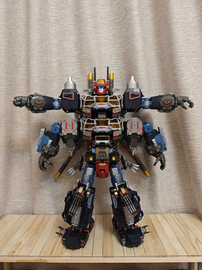 泰坦级！变形金刚前世！戴亚克隆DA95+100巨无霸机器人_什么值得买