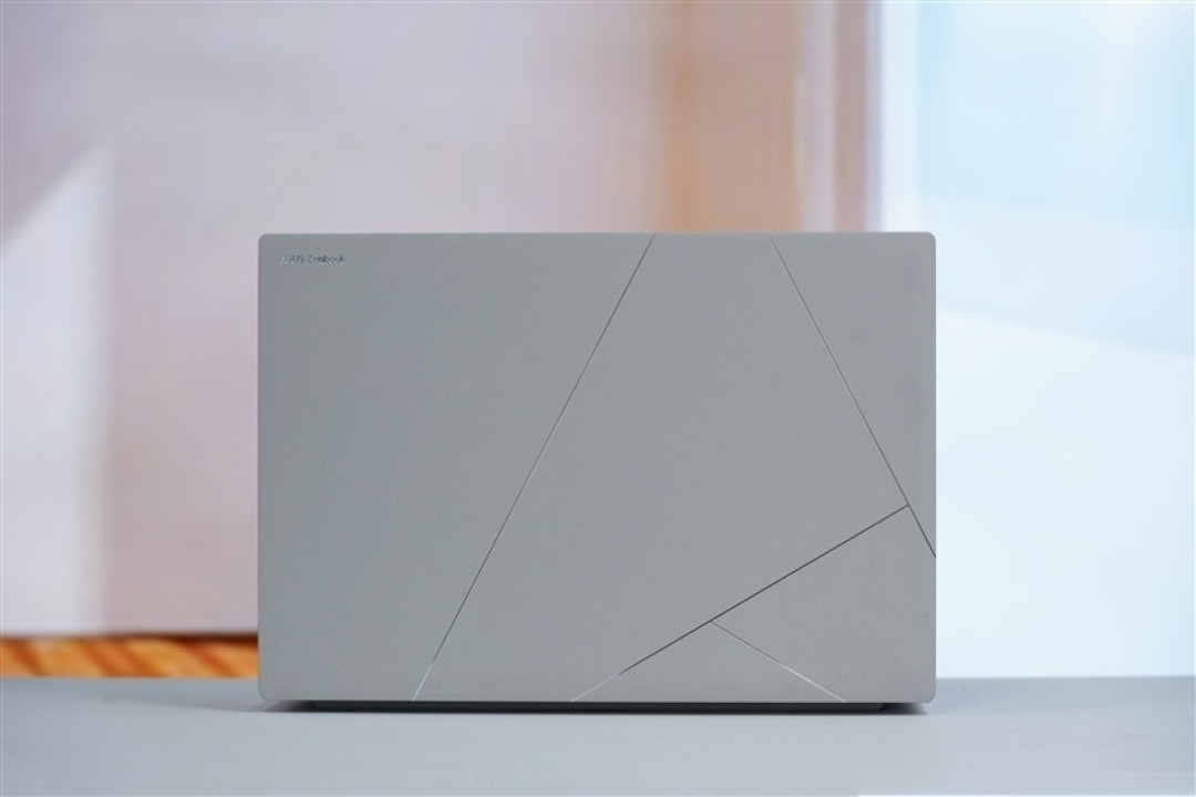 23小时续航创造历史！酷睿 Ultra 7 258V 首发评测_笔记本电脑_什么值得买