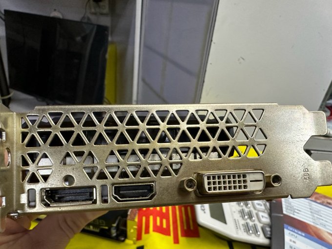 450块拿下旧显卡1050ti，算捡漏成功吗？_什么值得买