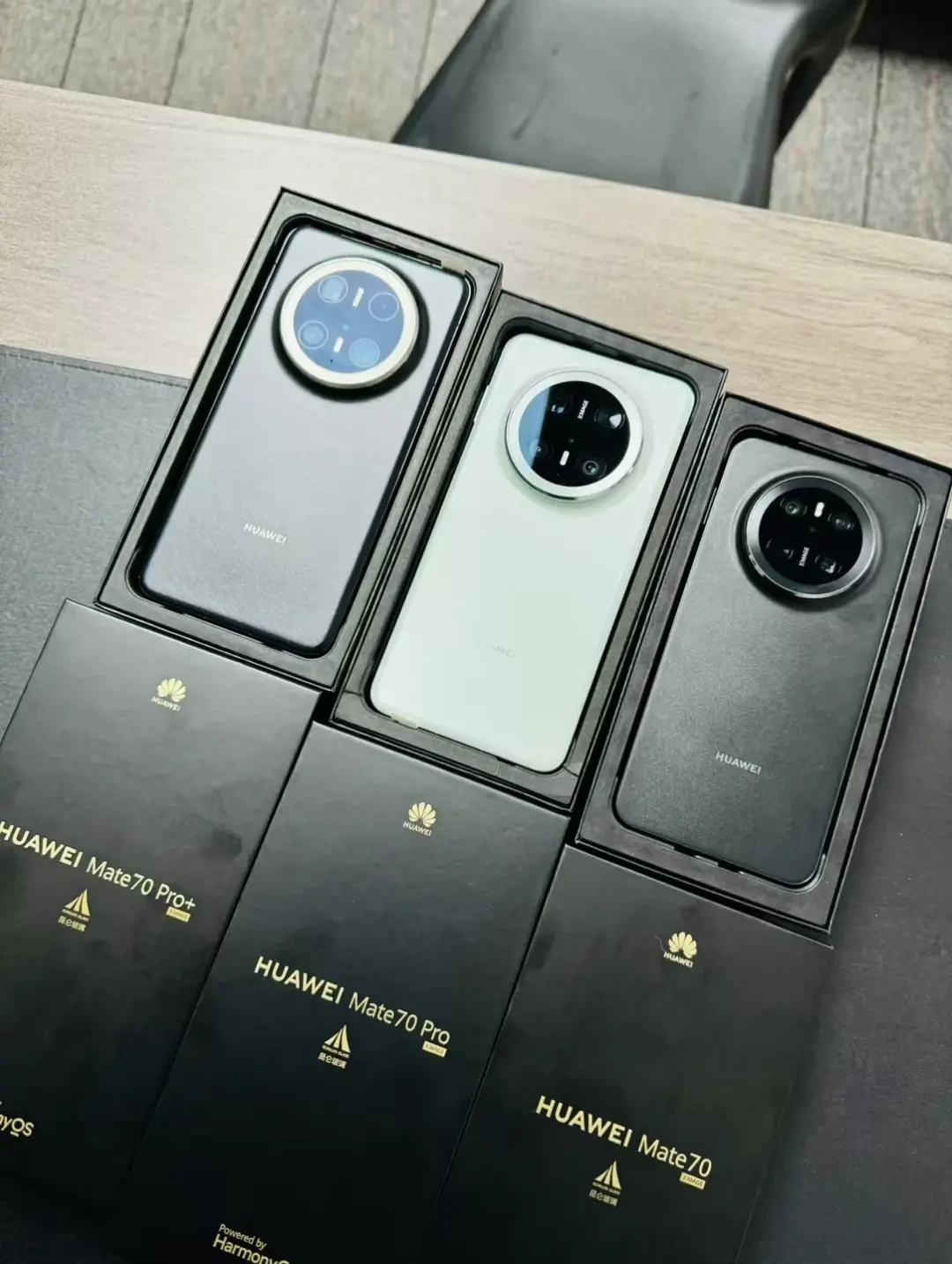 华为Mate70Pro与小米最新机型应该怎么选购？_手机_什么值得买