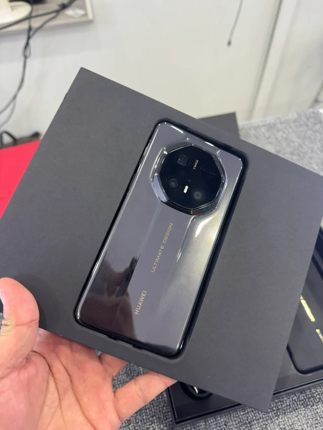 首批用户真实评测：华为Mate 70 RS非凡大师打造科技与美学新标杆_手机_什么值得买